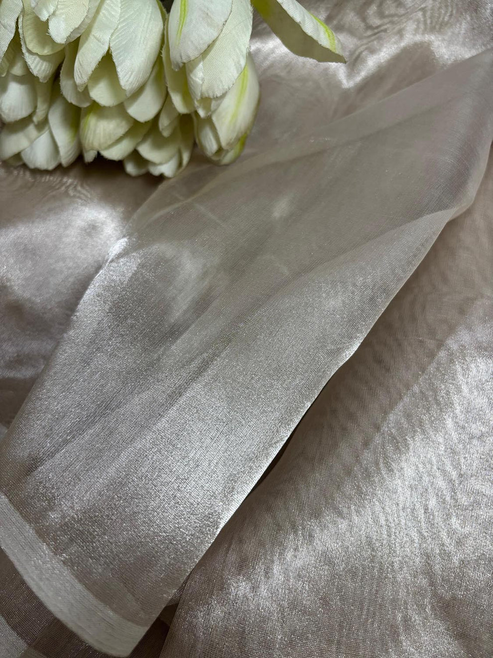 Silver Plain Metallic Pure Tissue Fabric ( 1 Mtr )