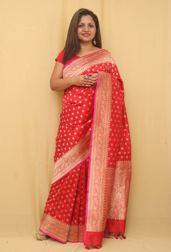 Red Handloom Banarasi Pure Katan Silk Booti Design Saree - Luxurionworld