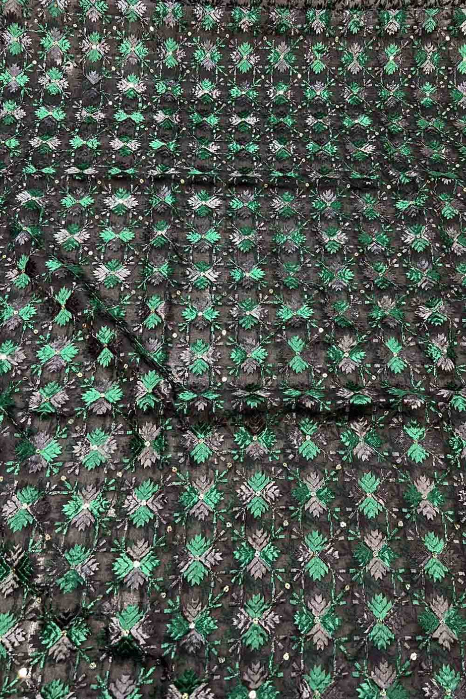 Buy Authentic Phulkari Dupattas I Available Online at Luxurion World.