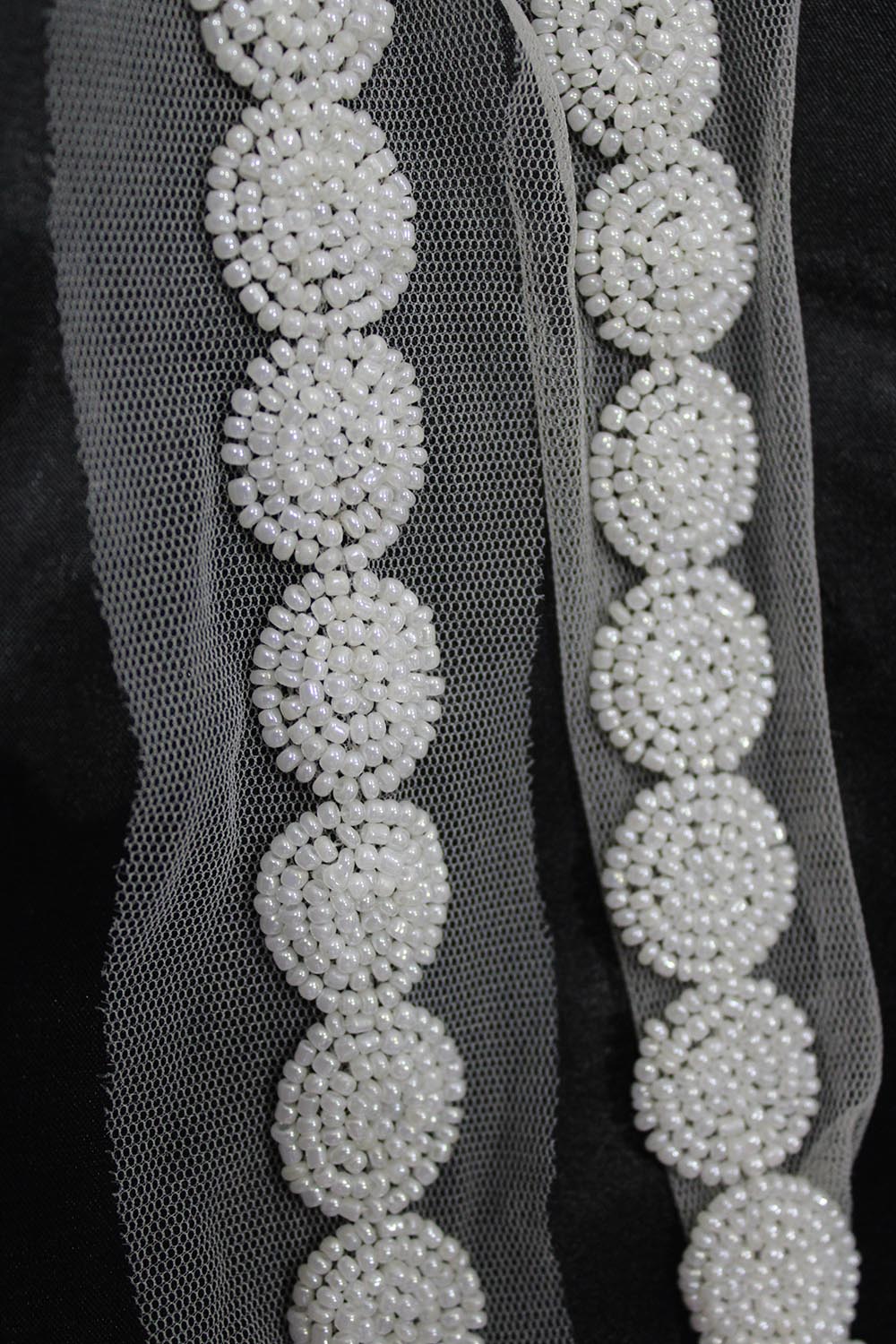 Get 20% Off on White Handwork Lace - 9m Roll
