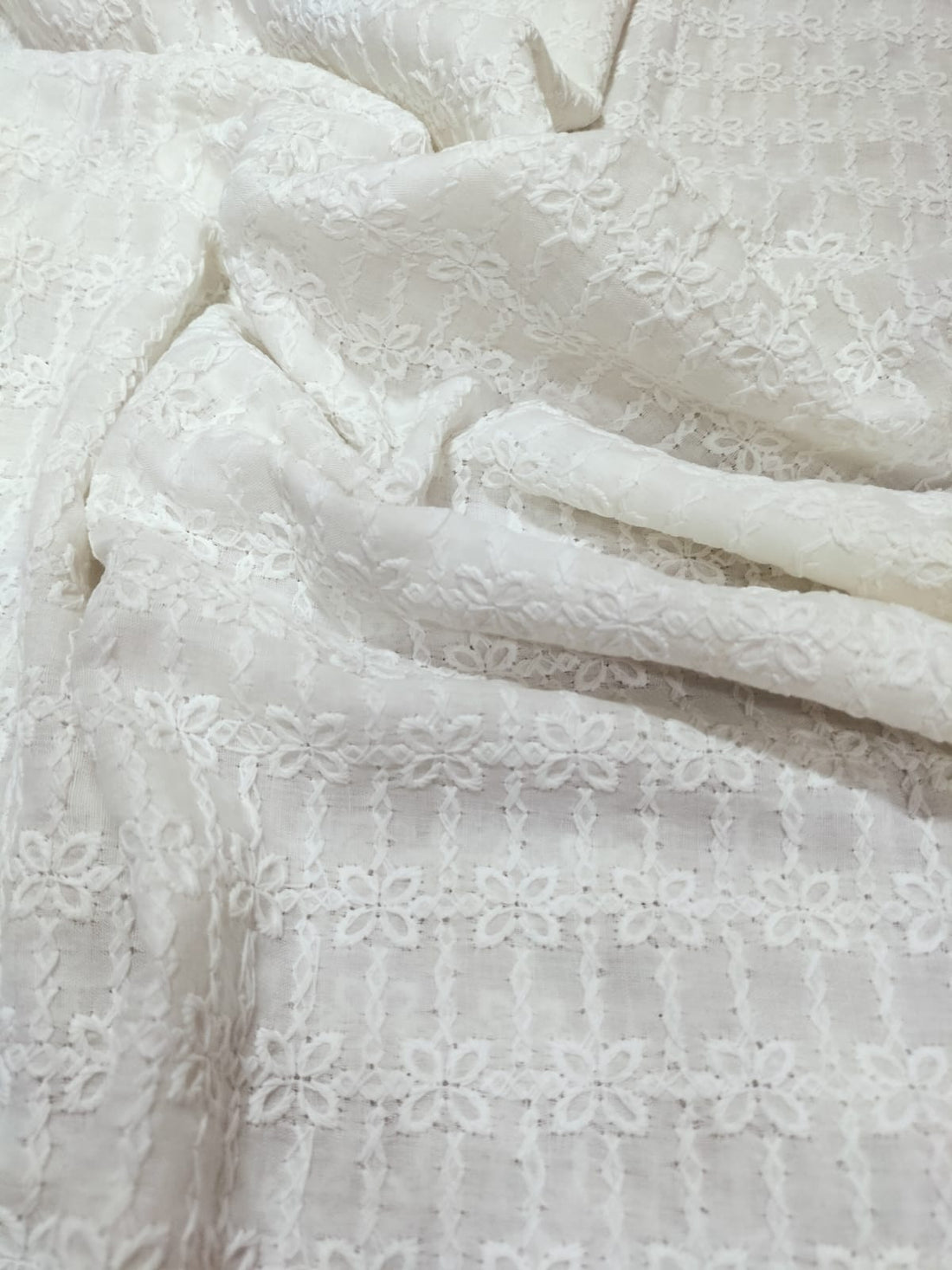 Stunning White Chikankari Cotton Fabric: 1 Mtr | Shop Now!
