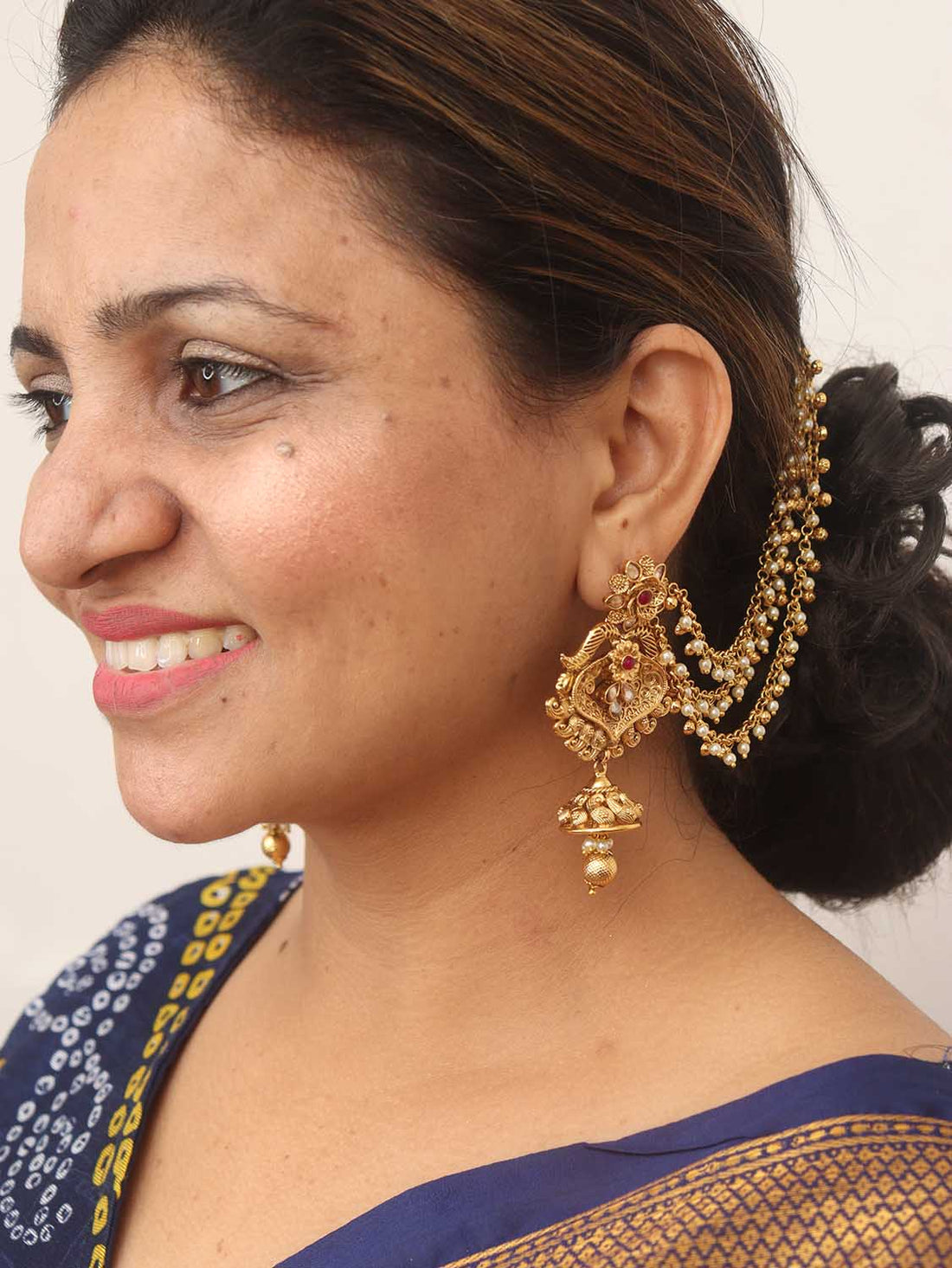 Golden Earring Chains - Elevate Your Traditional Look Instantly - Perf