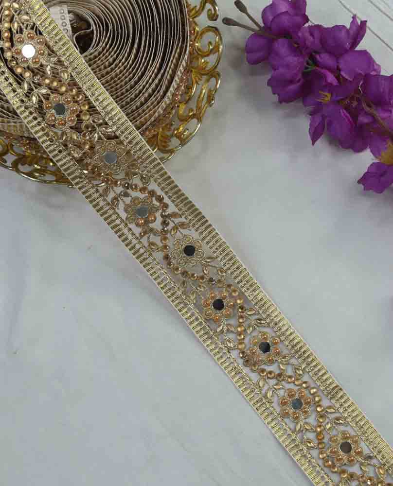 Golden Trendy Cutwork Mirror Work Lace (9 Mtrs) - Luxurionworld