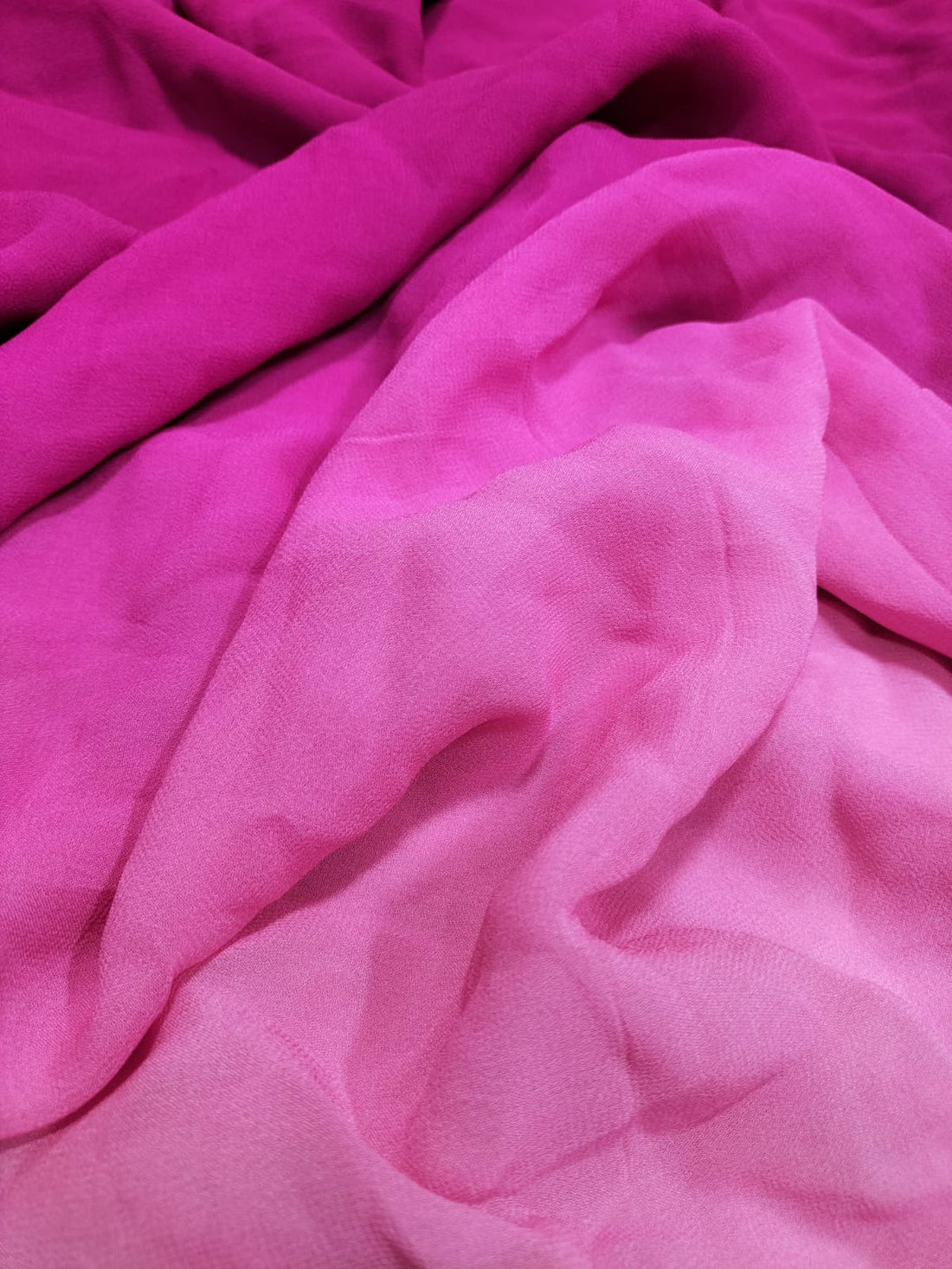 Pink Trendy Georgette Shaded Fabric: Stylish and Versatile (1 Mtr)